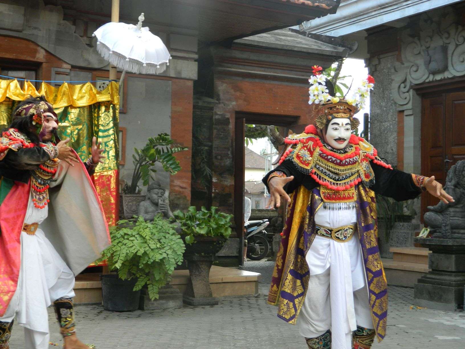 Tari Topeng - Desa Wisata Mas