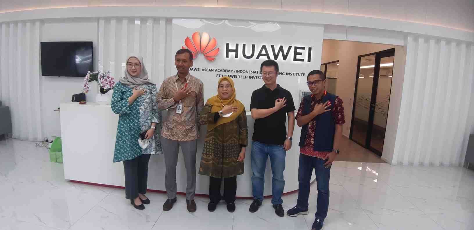 Komitmen terhadap K3 PT Huawei Tech Investment Indonesia Gelar Acara ...