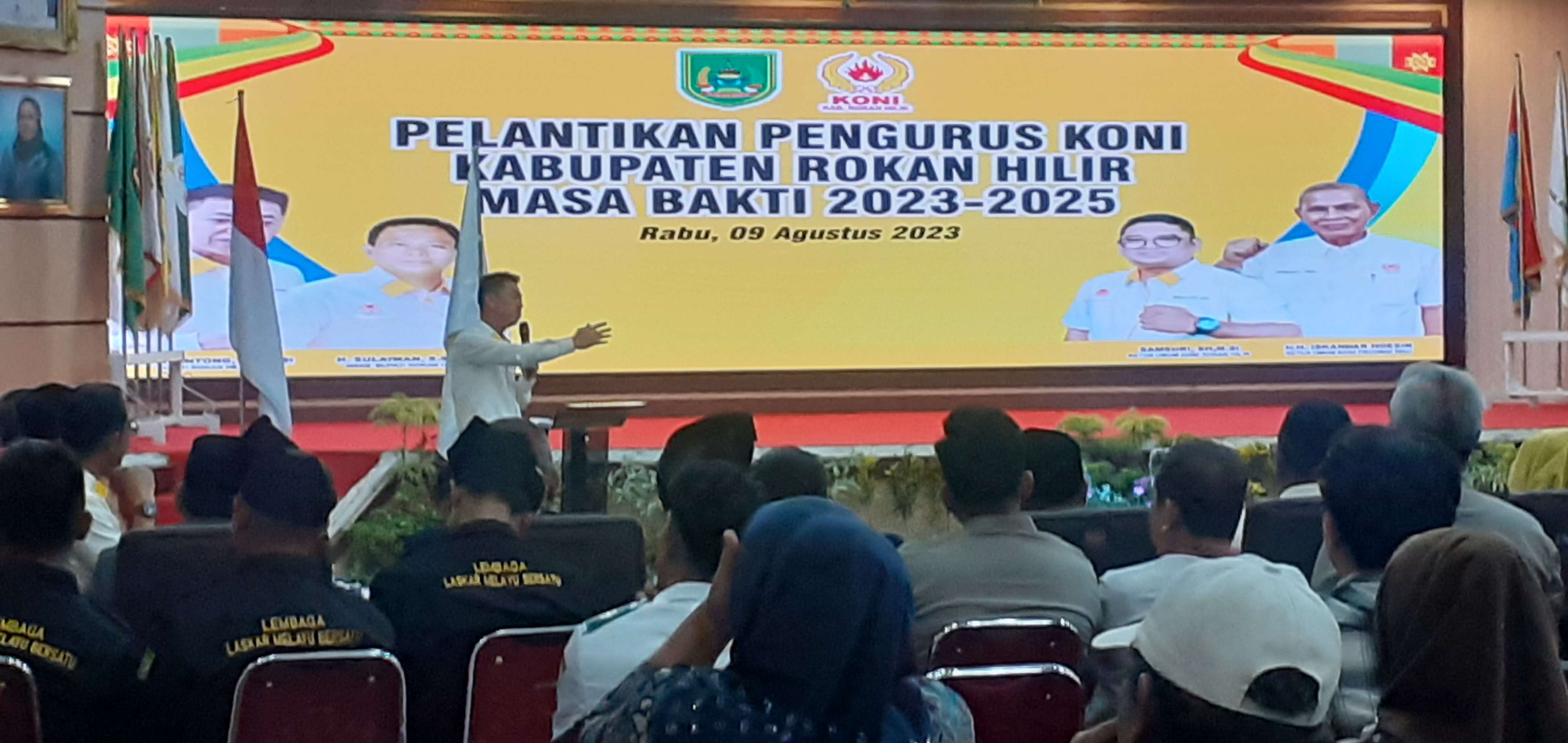 Samsuri, S.H., M.Si., Resmi Dilantik Nahkodai KONI Rohil Masa Bhakti ...