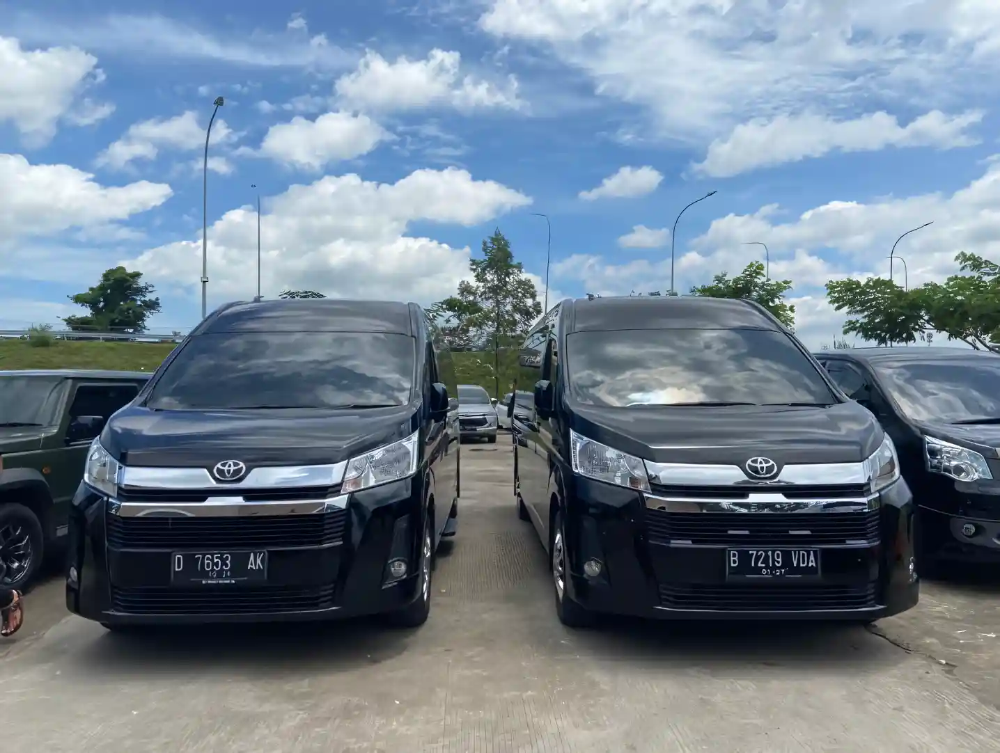 Sewa Hiace Premio Di Bali, Cara Liburan Bareng Keluarga Besar Dengan Cara Luxury! - Article ...